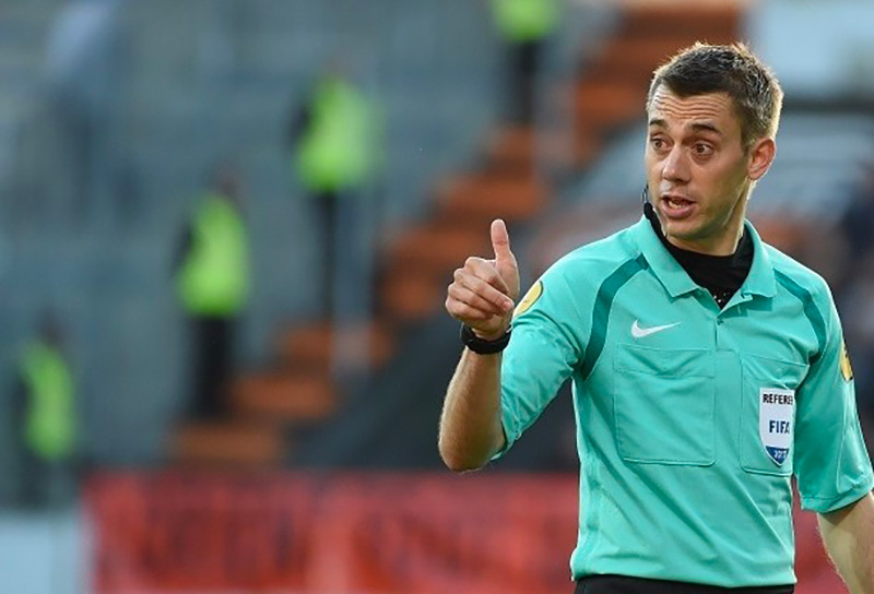 L'UEFA a désigné Clément Turpin pour le 16e de finale aller de l'Europa ...