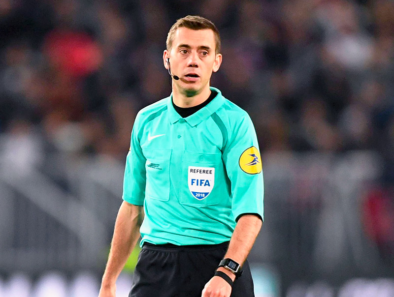 Clément Turpin à nouveau en Europa League - Tous Arbitres