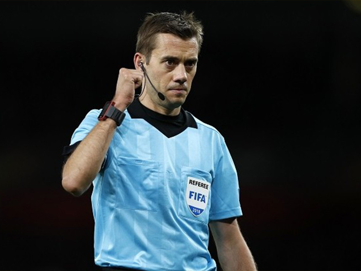 Les arbitres Français Clément Turpin et François Letexier désignés en ...