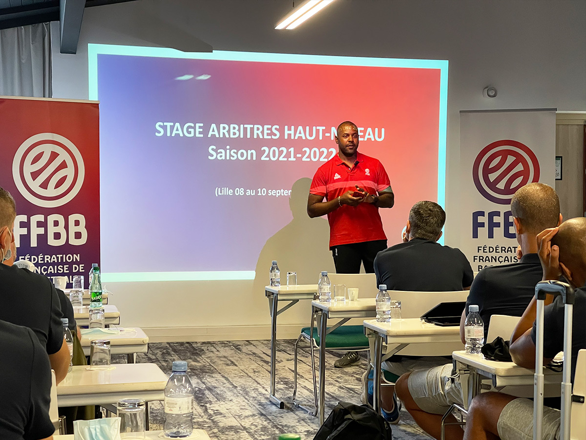Les arbitres de basket de 1ère division se sont recyclés - Tous Arbitres
