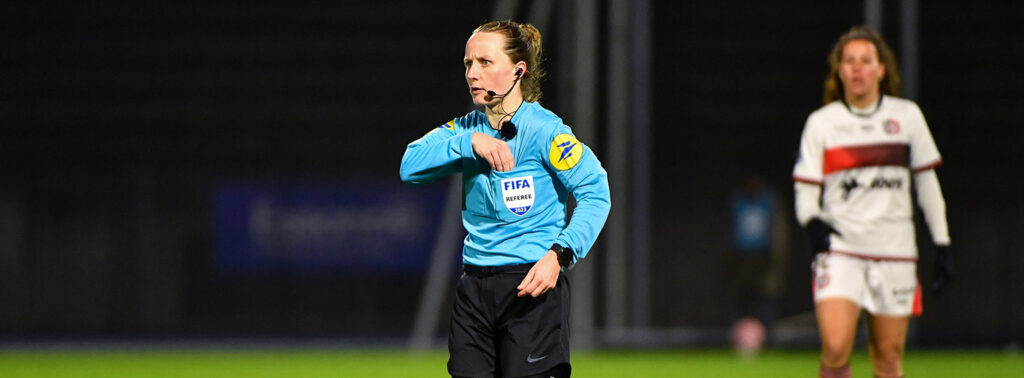 Arbitre sur écoute ! Audrey Gerbel, arbitre de D1 Arkema et ...